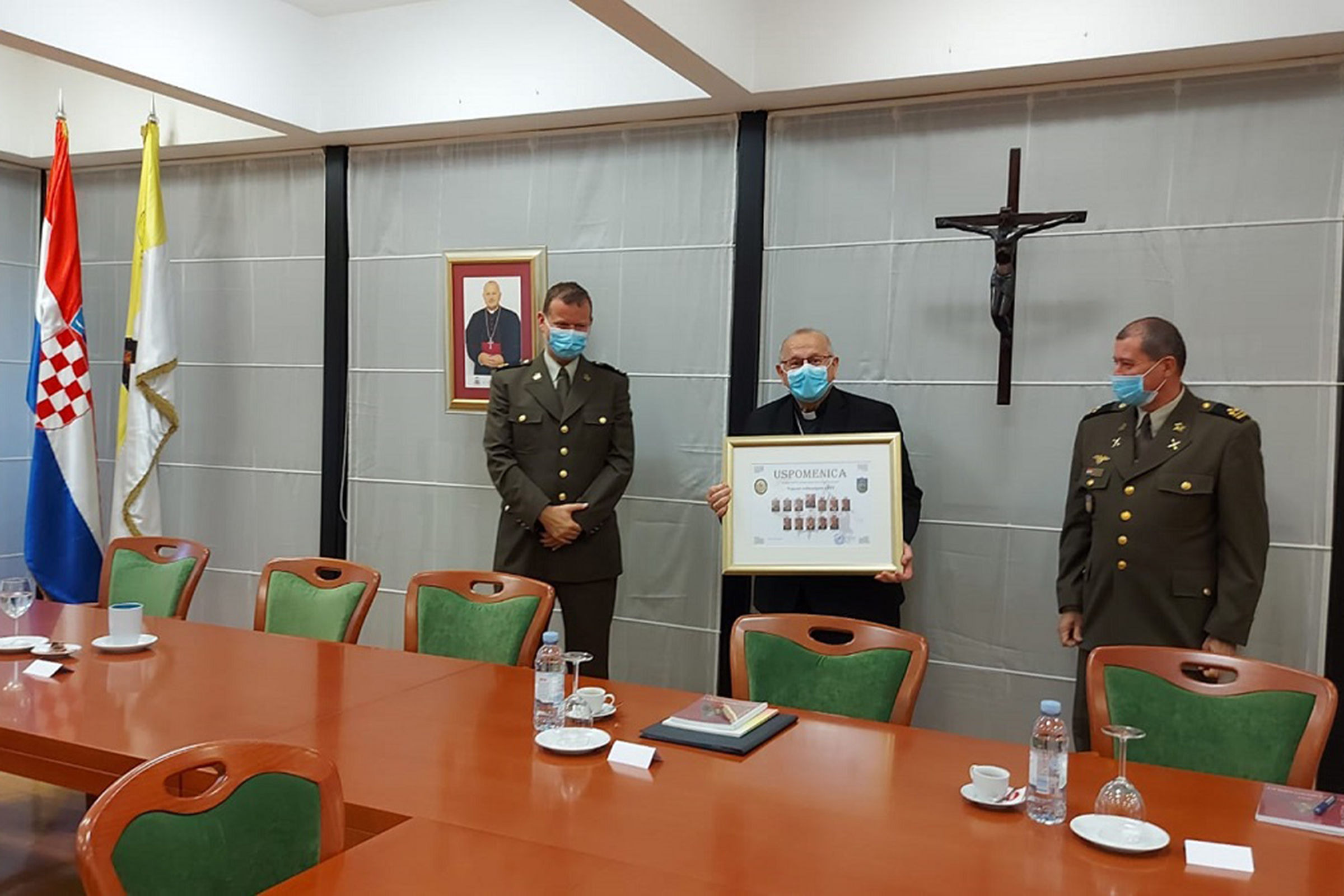 Polaznici Ratne škole posjetili Vojni ordinarijat u RH - MORH Polaznici Ratne škole posjetili Vojni ordinarijat u RH - MORH