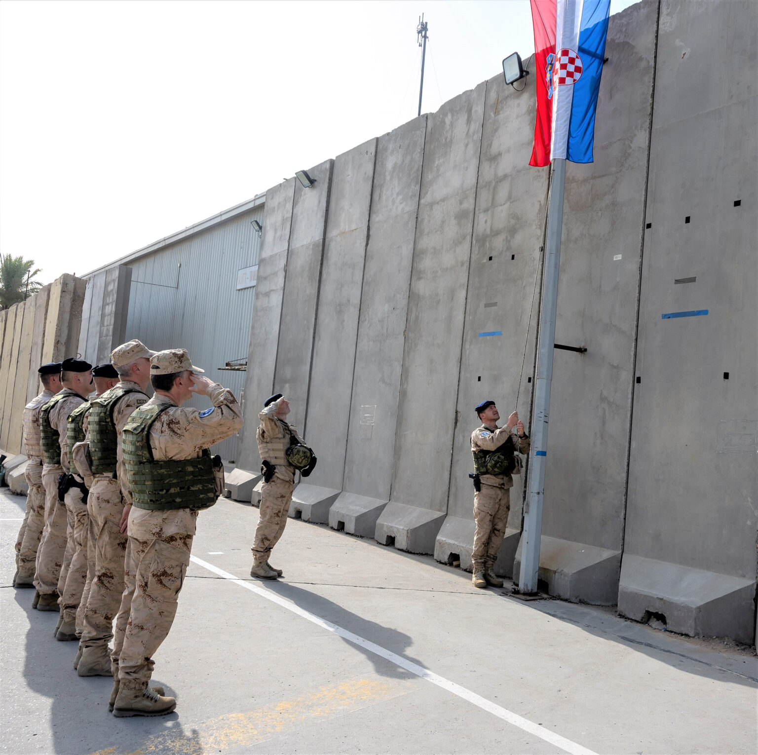 Pripadnici 11. HRVCON NATO Mission Iraq obilježili Dan državnosti - MORH